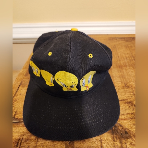 Prime Time / Looney Tunes | Accessories | Vintage Tweety Bird Black ...